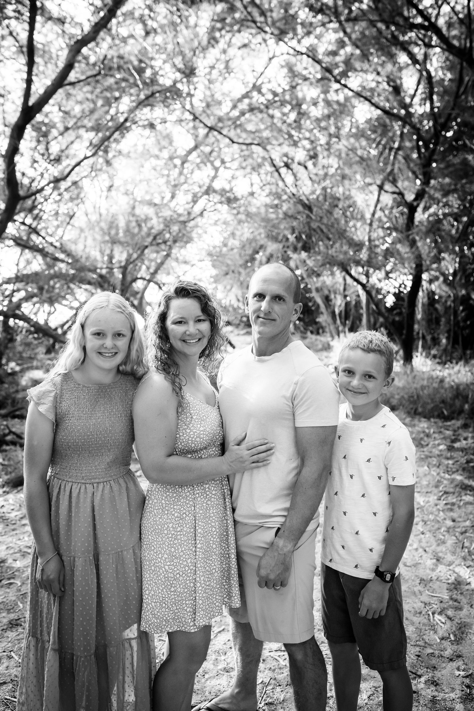Lindsey & family by Deelia Nelson Photography