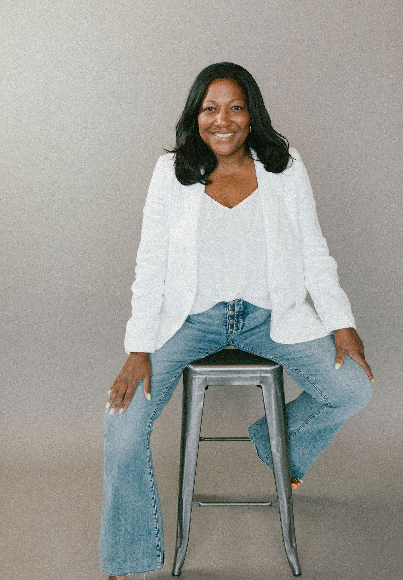 Lisa Headshots by Brittany Lemire Photography