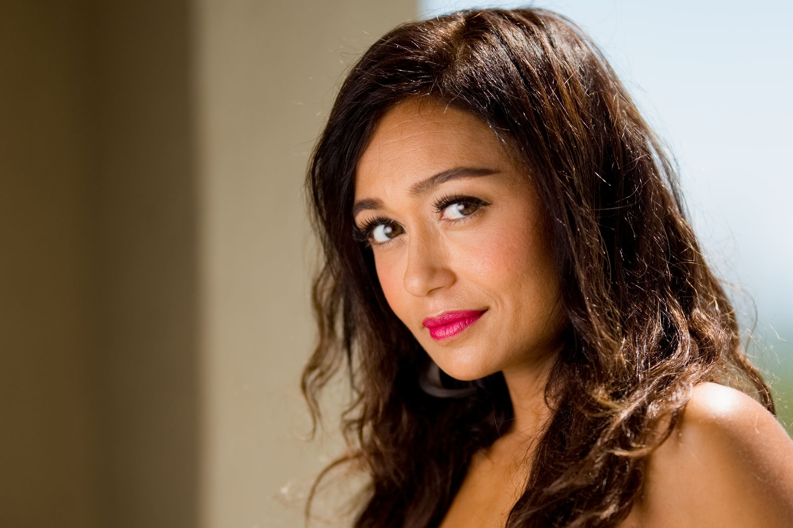 Jenny C by Eyecbeauty