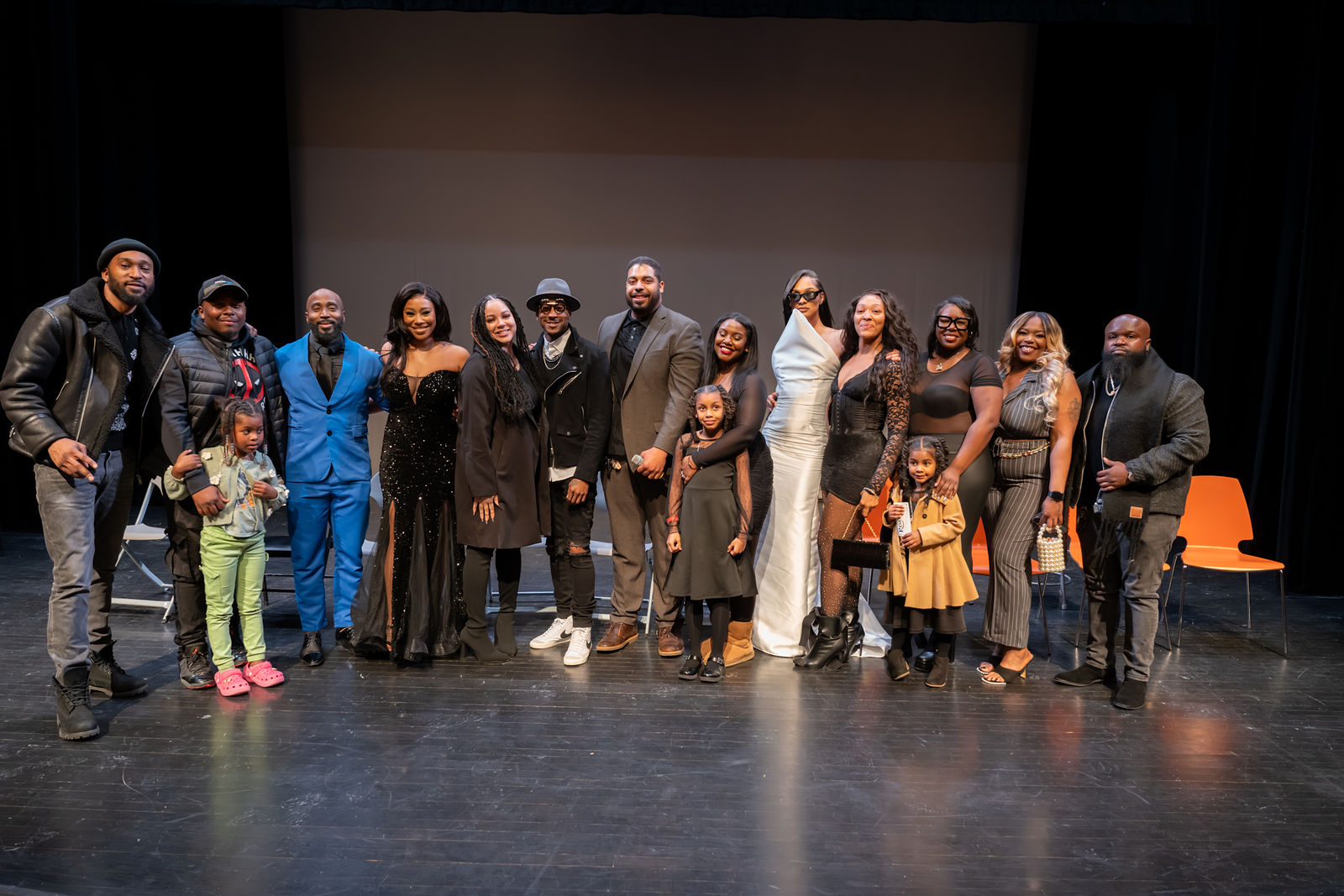 Between Friends Premier by Wright Eye Visuals