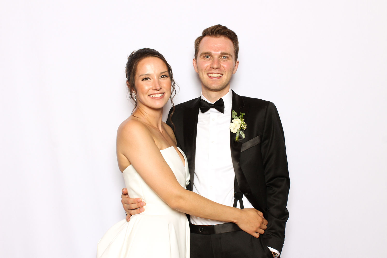 Shannon & Callum by The Swoon Booth