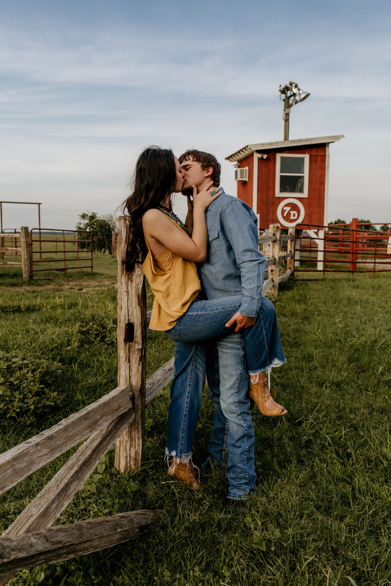 Laci & Cody by Hannah Hubert Photography
