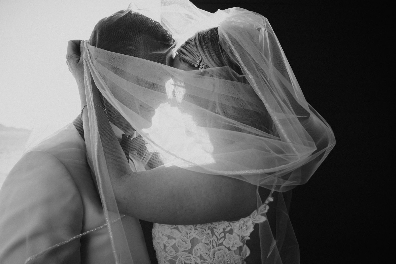 Emily & Brian - Story at The Cape Hotel by Frank Tesisteco