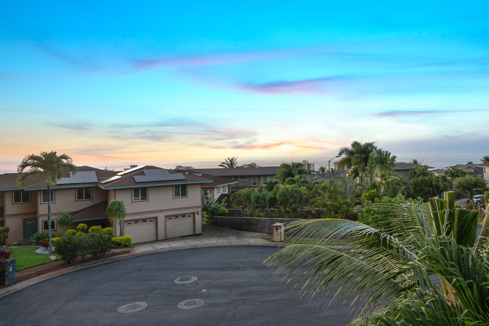 Kahana by Maui Light Works