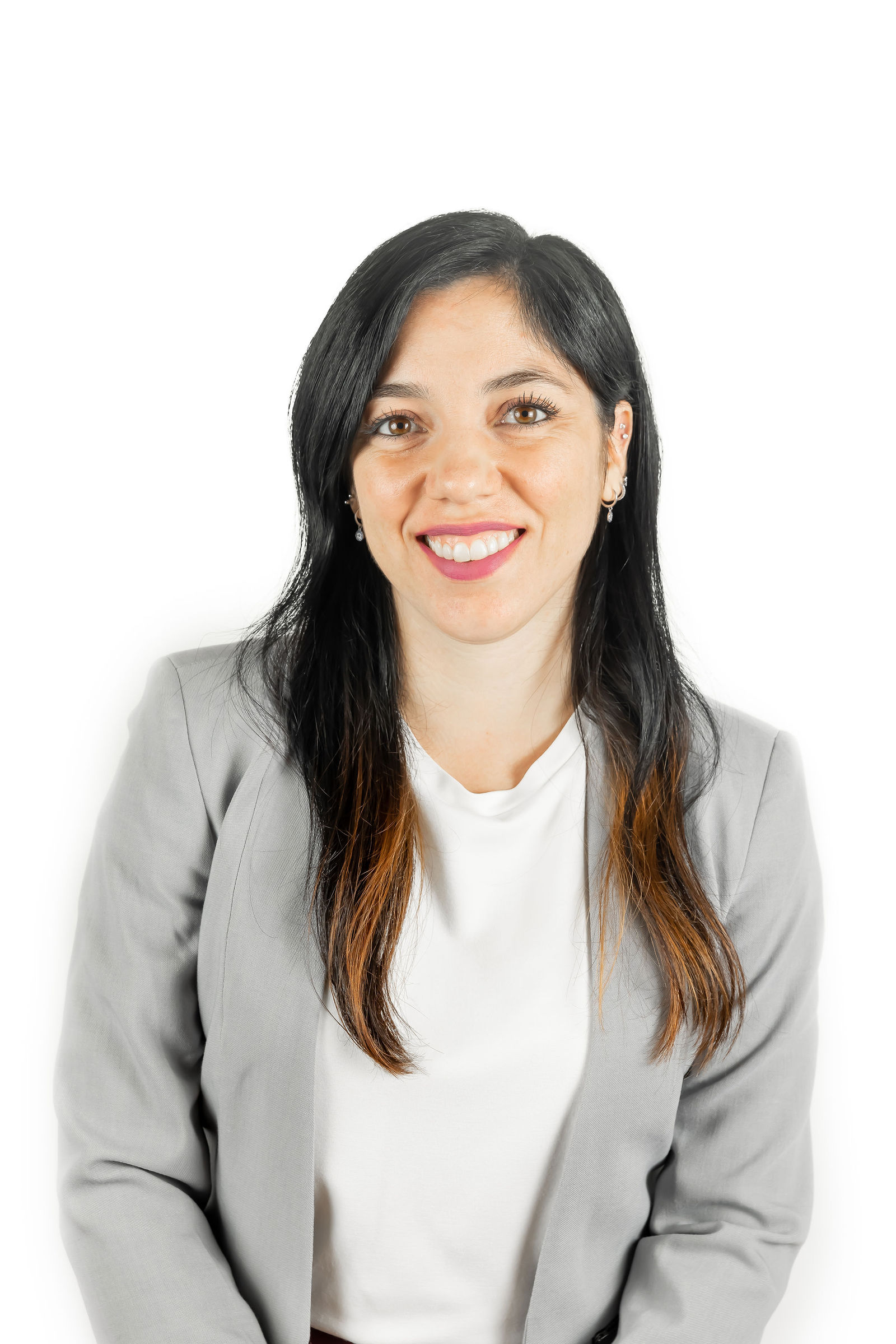 LinkedIn- Alice by Marce Vela Photographer