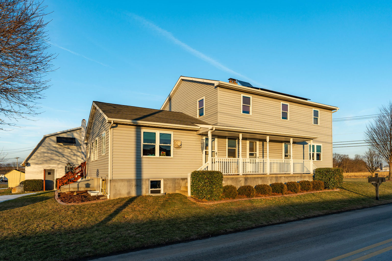 98 London Vale Road, Gordonville by Kline, Kreider & Good Auctioneers