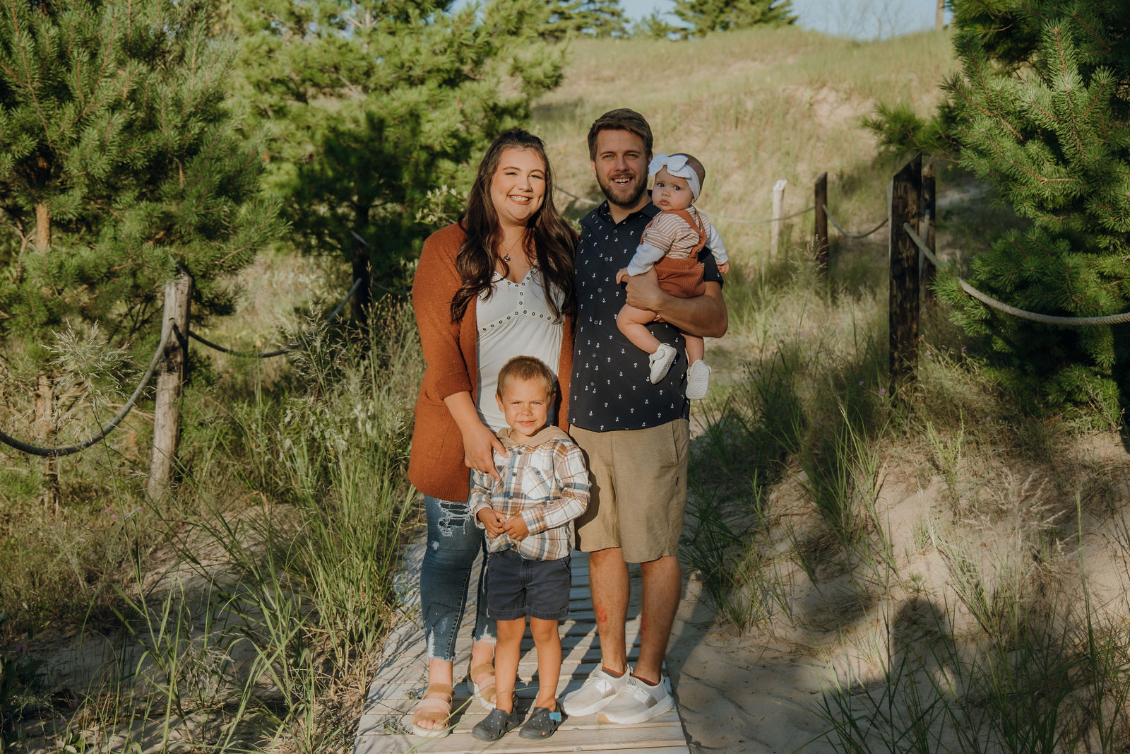 Heinen Family by Lo & Behold Photo Co.