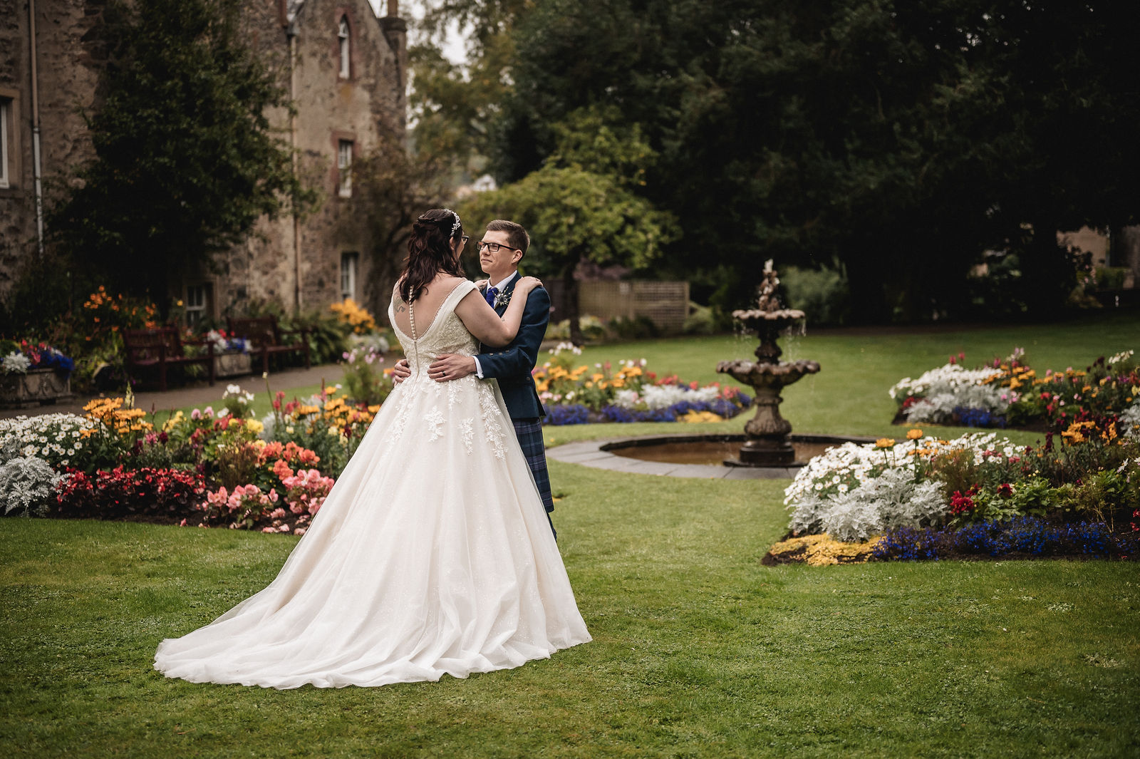 Danielle & Michael - Old Gala House by Howden Photography