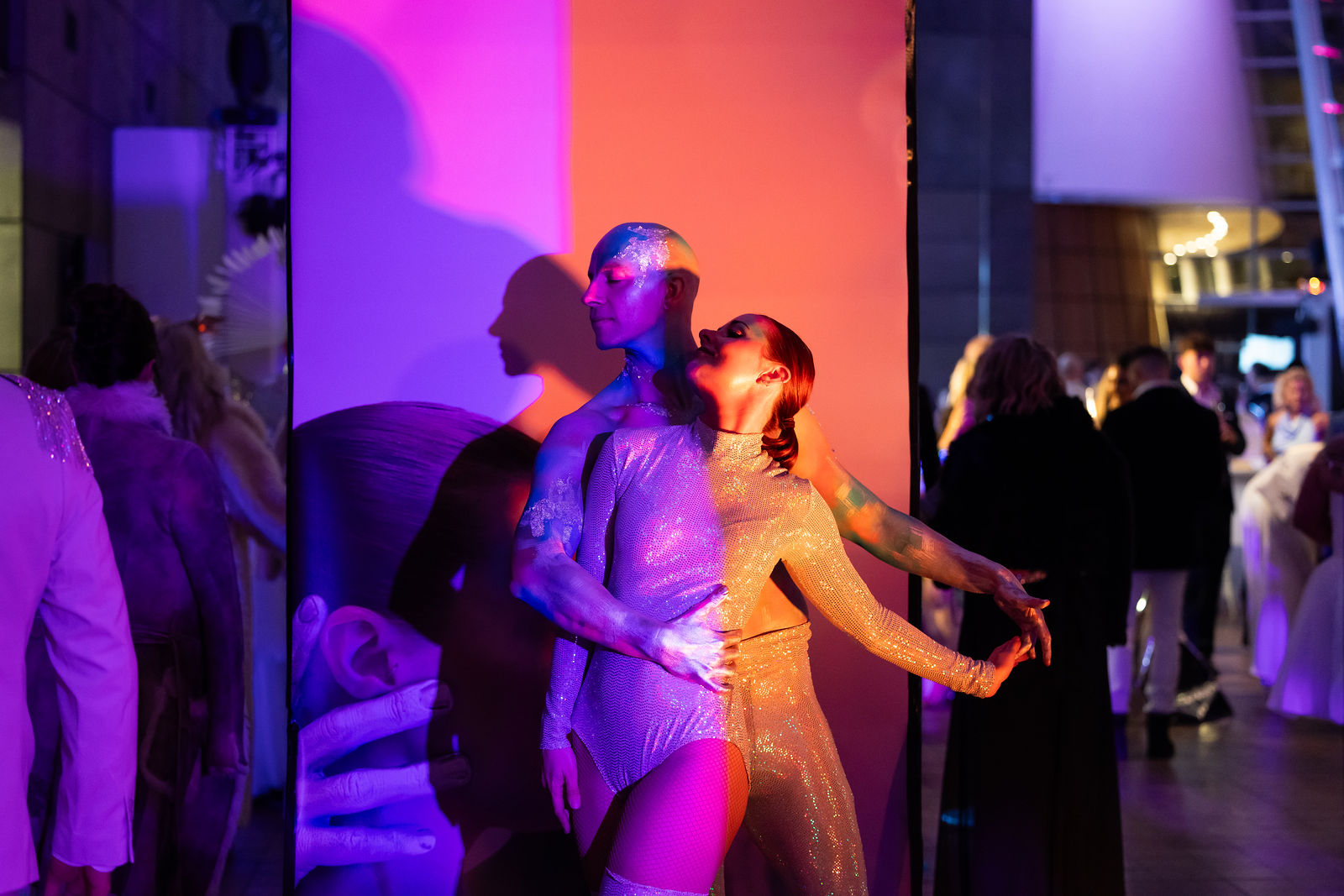 THE GALA - PRISMATIC (event images pt.1) by LUXOR EVENTS | HELENA LOWE + ZANE TATE
