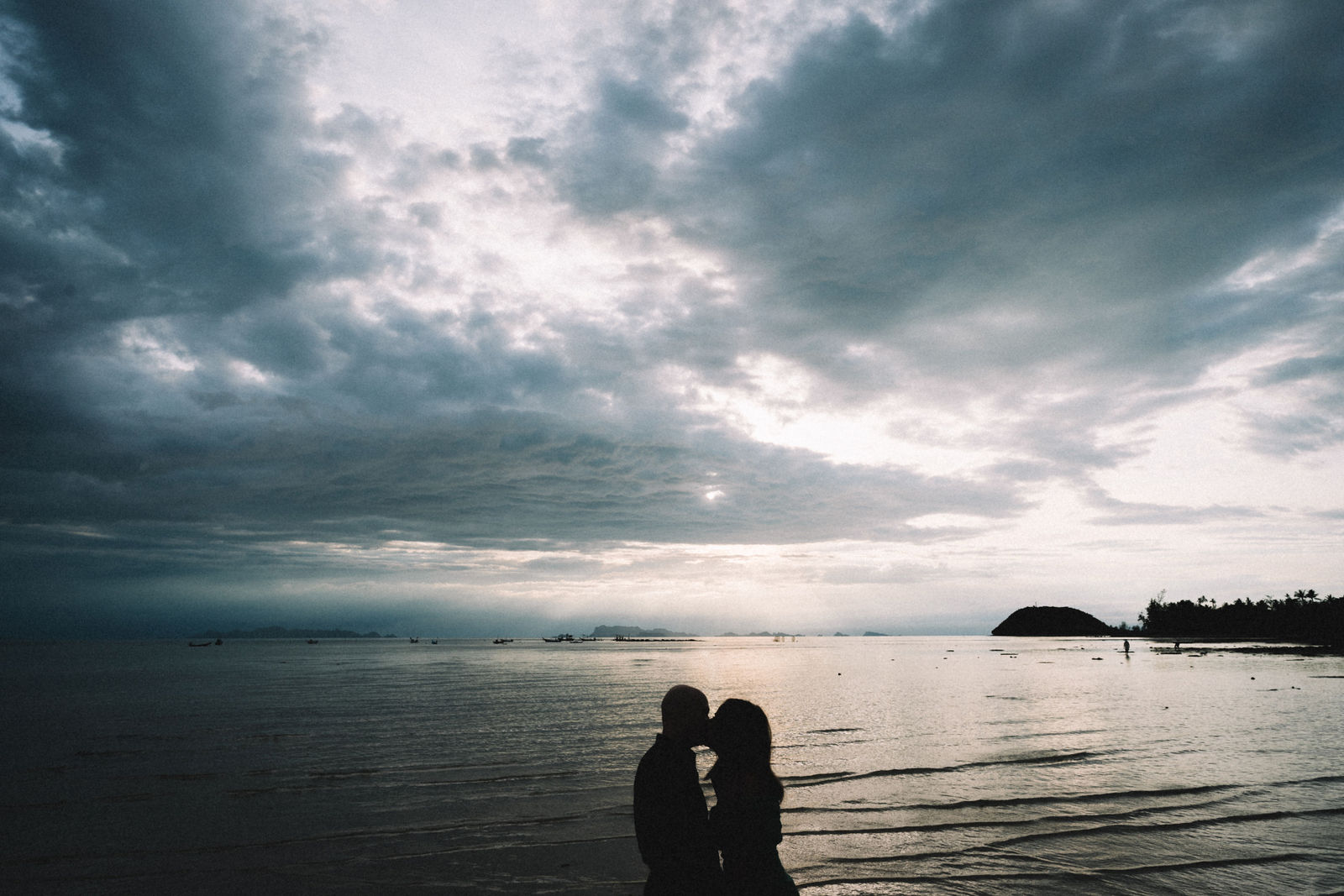 Nicky&Paul by Akaphonphotography