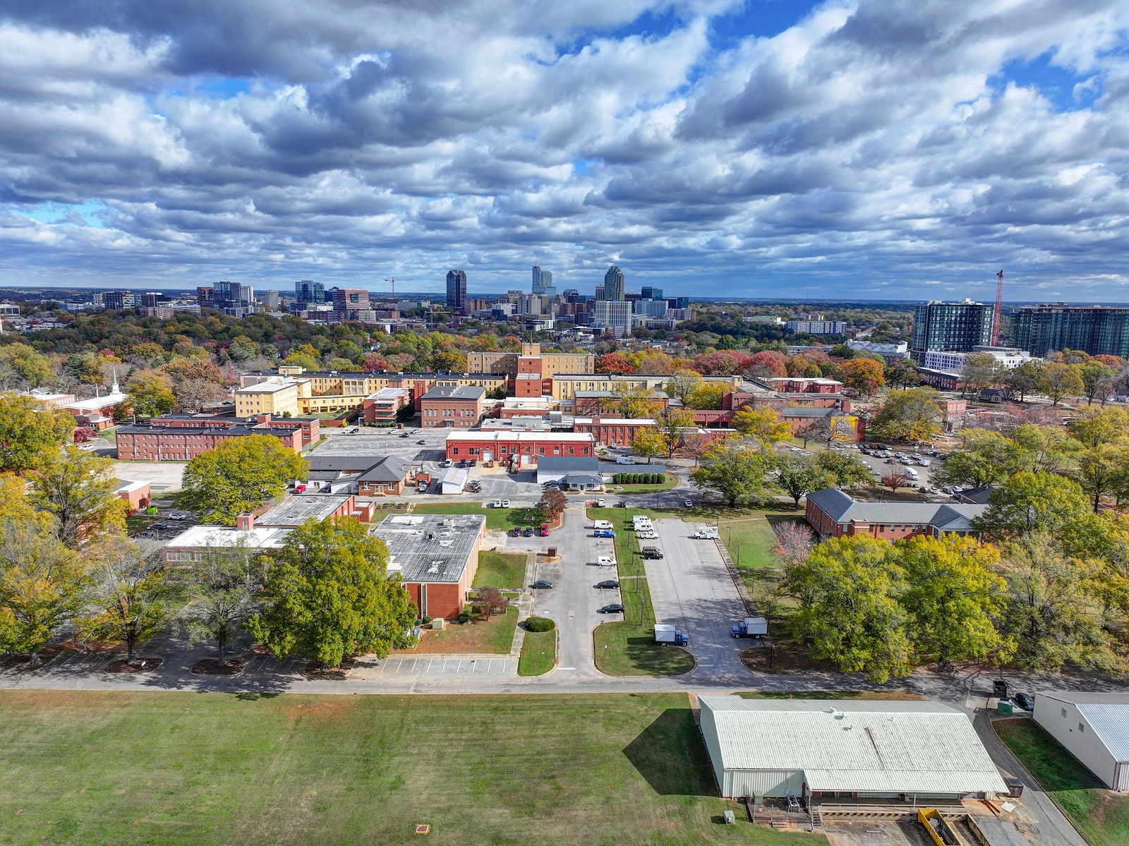 HDR - Raleigh Park by Strauss Studios