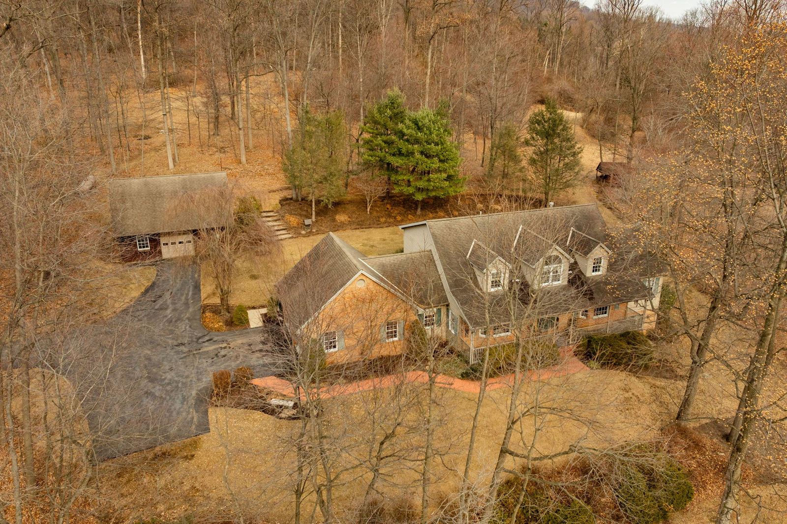 280 Forest Road, Denver by Kline, Kreider & Good Auctioneers