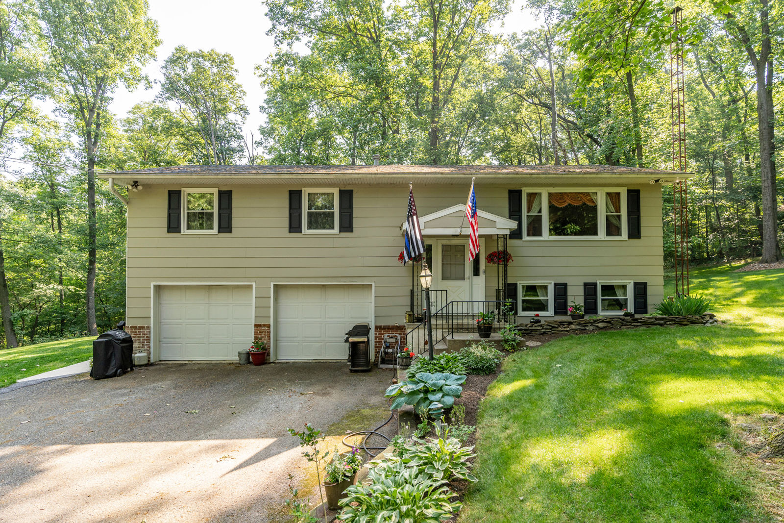 40 Tucquan Glen Road, Holtwood by Kline, Kreider & Good Auctioneers