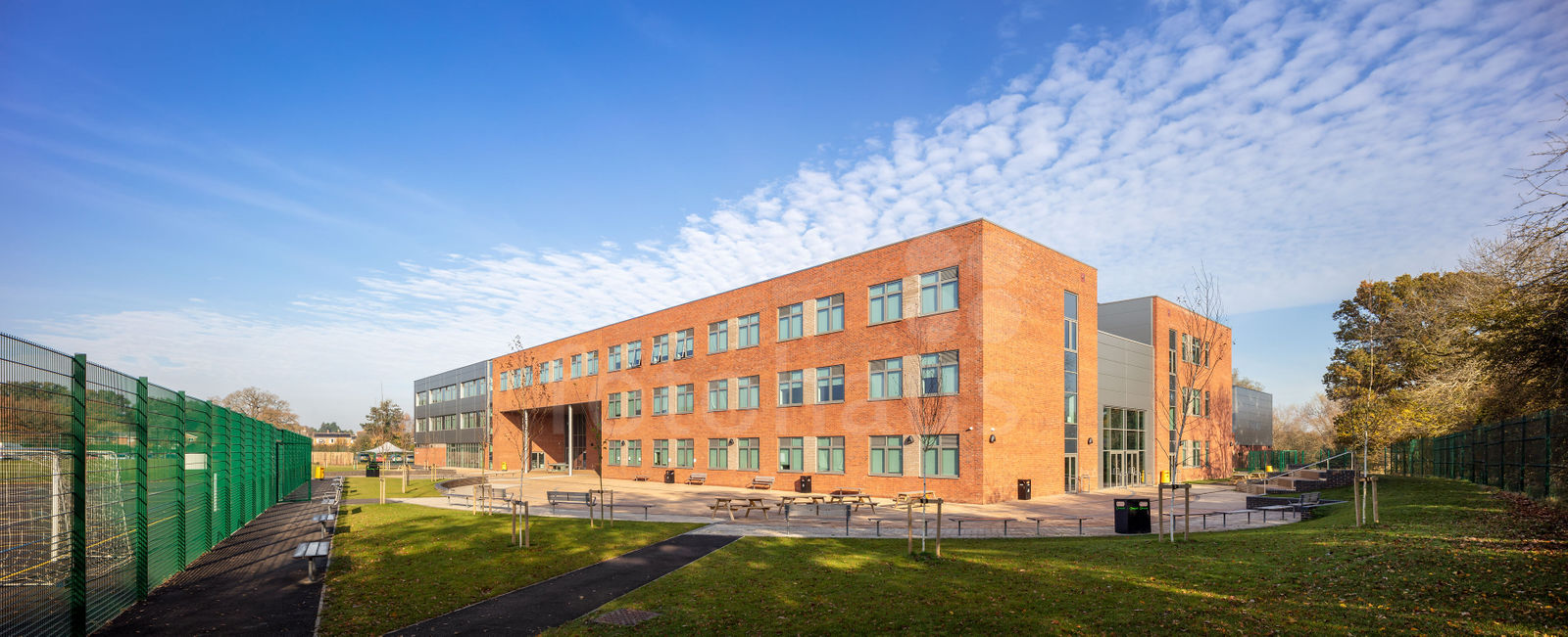 Rugby Free Secondary School - Trimo by Fotohaus