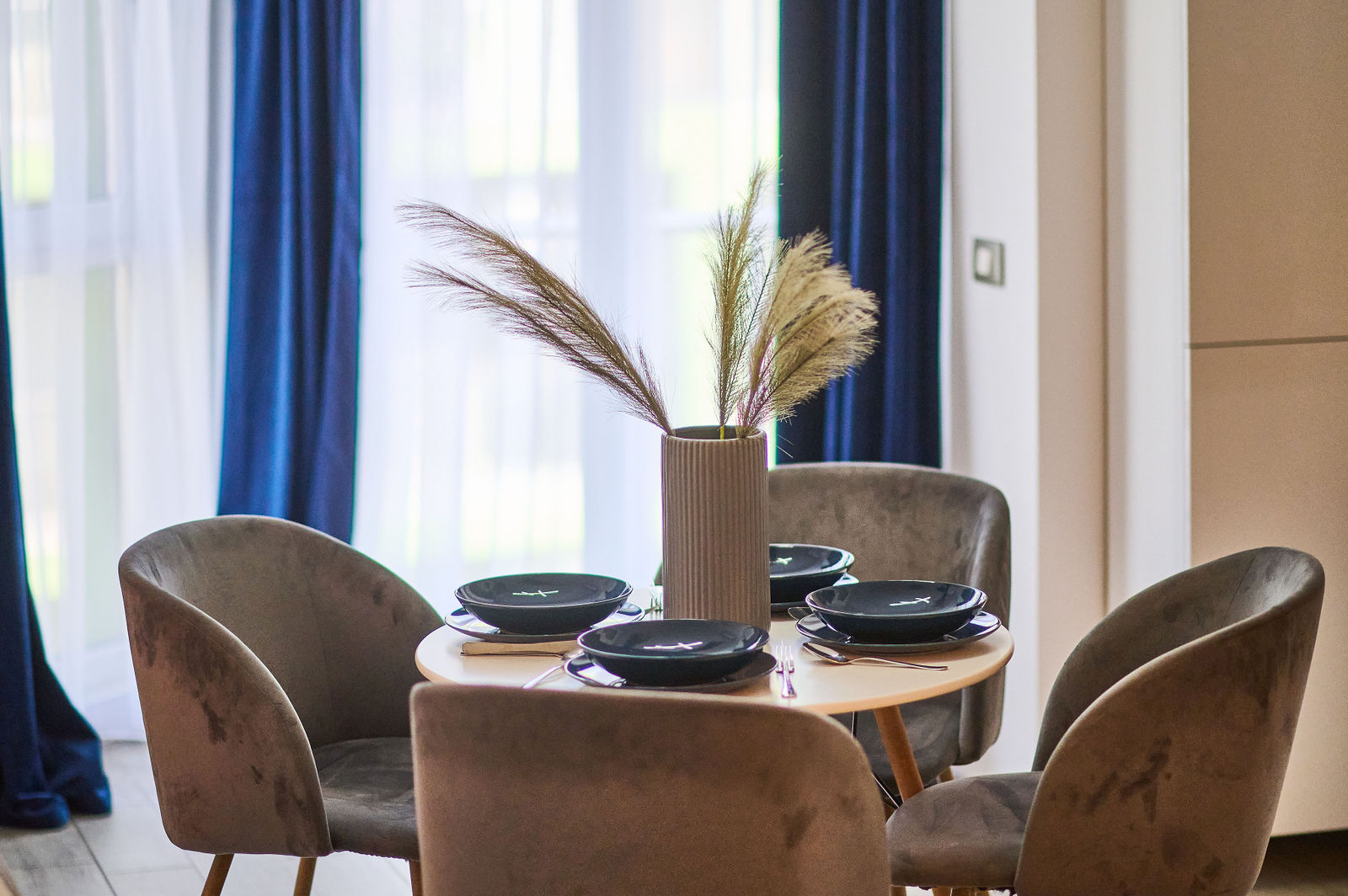 Alezzi M Ap 128 by Dual Photo