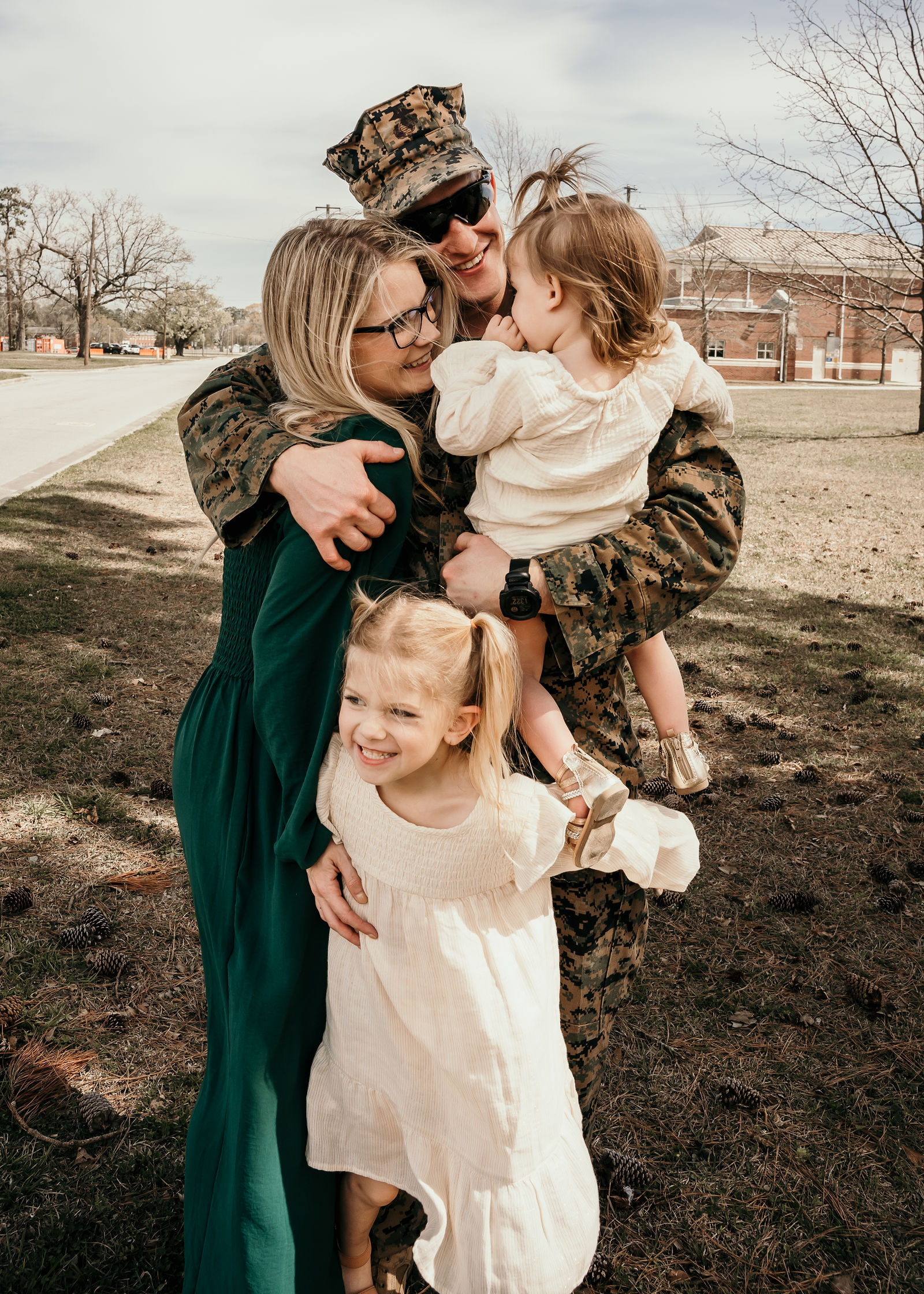 Cummins Family Homecoming by Bailey Young Photography