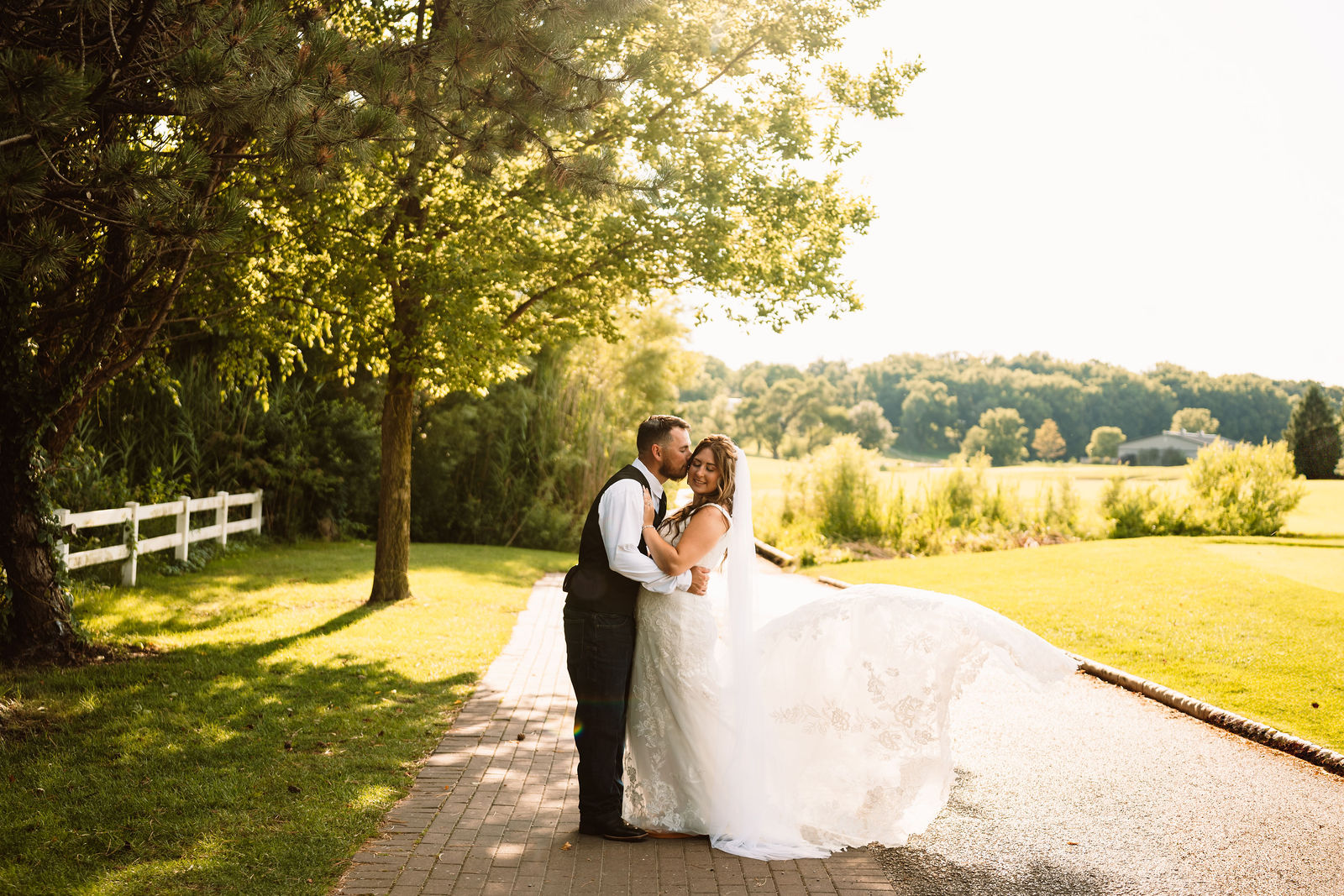 Lindsey and Nick | Married by Nikki Liz Photography