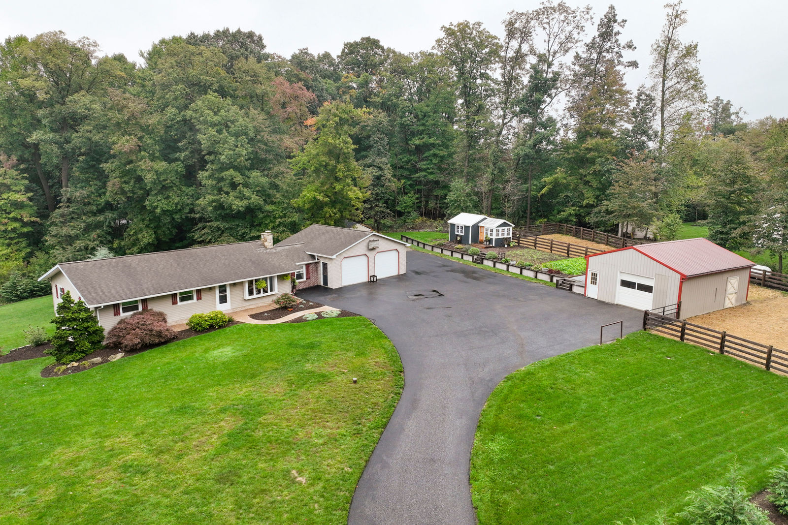 780 Lime Quarry Road, Gap by Kline, Kreider & Good Auctioneers