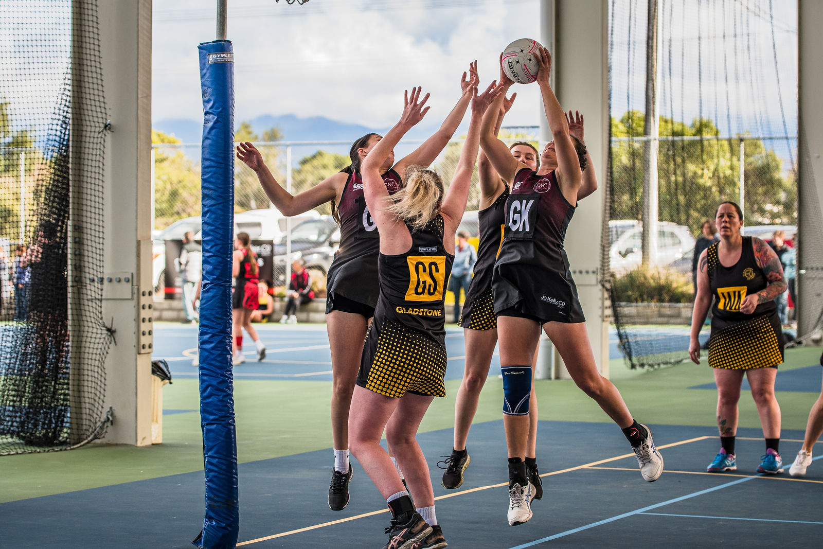 Carterton maroon Vs Gladstone // Netball by Jade Cvetkov Photography