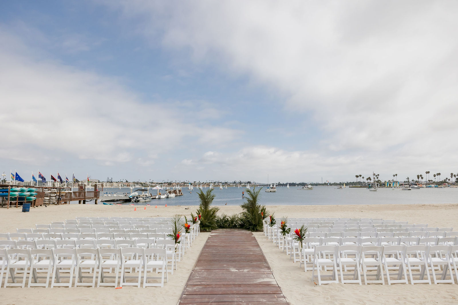 Lexi & PJ ~ Catamaran Resort & Spa by Willmus Weddings