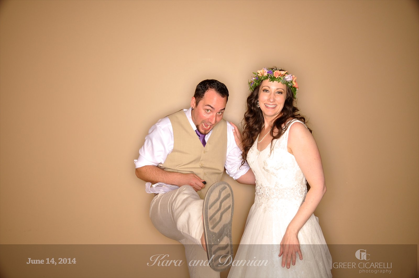 Kara and Damian Photo Booth by Greer Cicarelli Photography