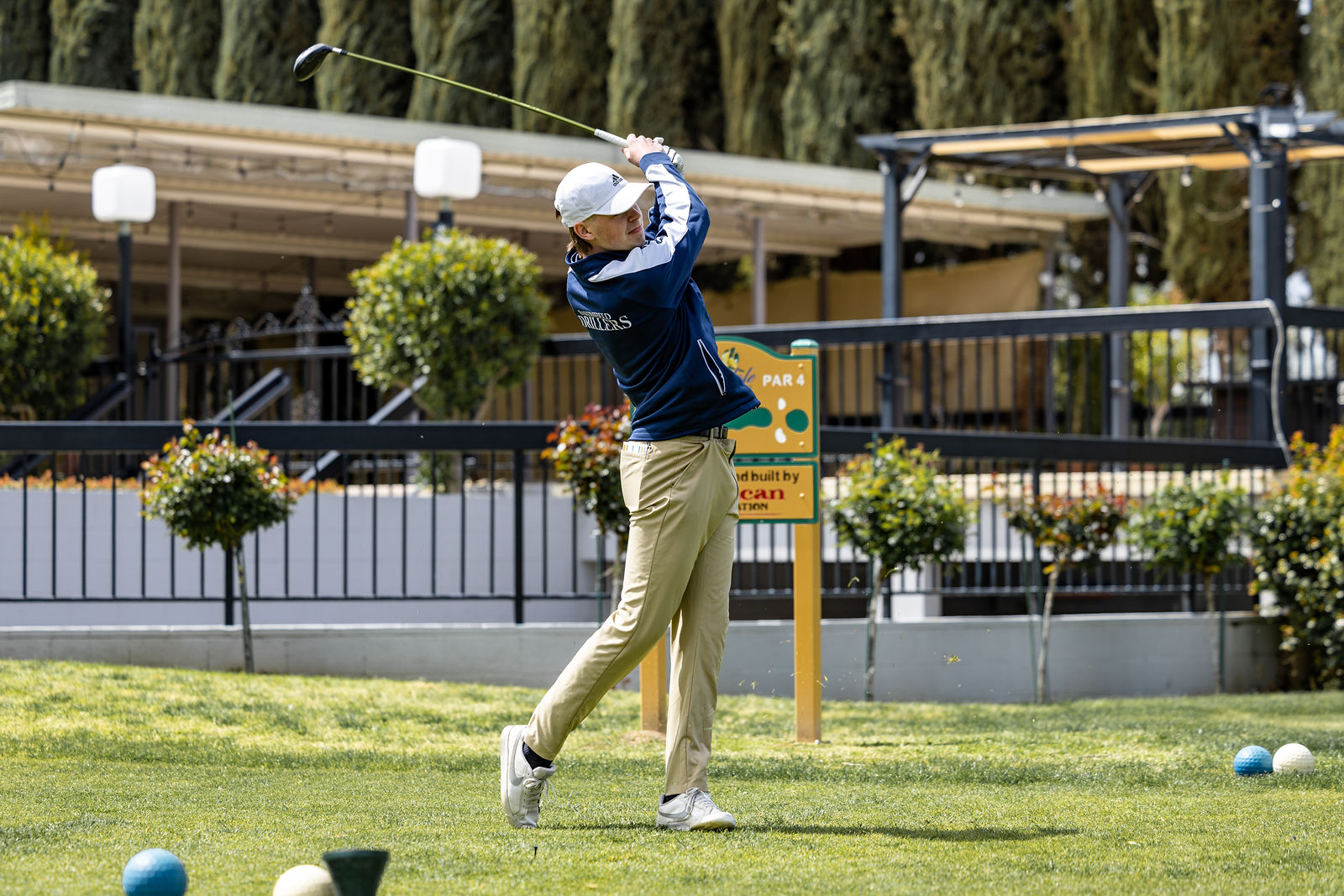 Boys Golf at Sundale by Frank Lomas