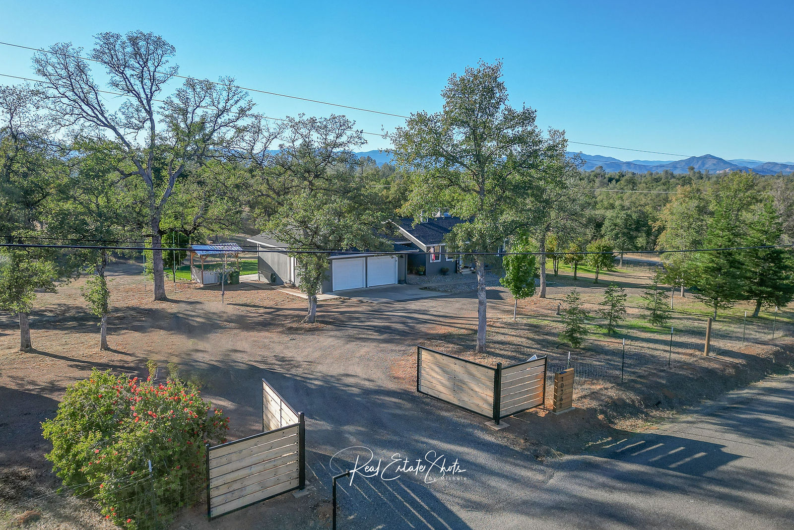 10362 Hummingbird Lane by Real Estate Shots by Michele