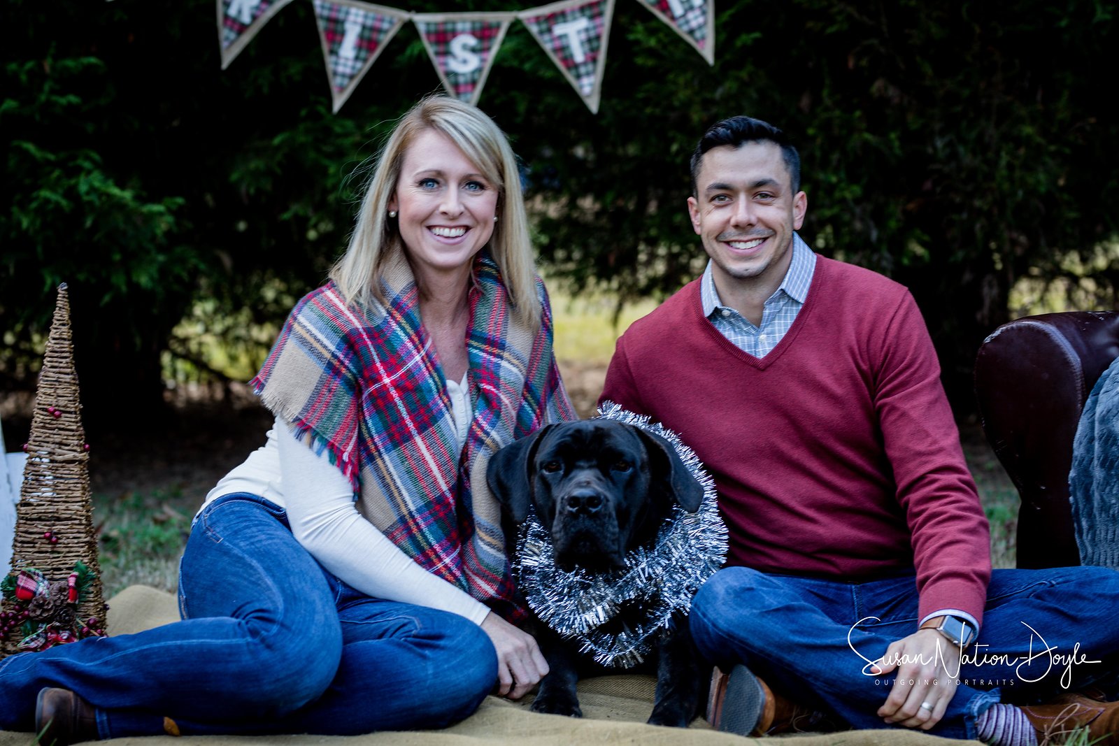 Church Christmas Mini by Outgoing Portraits