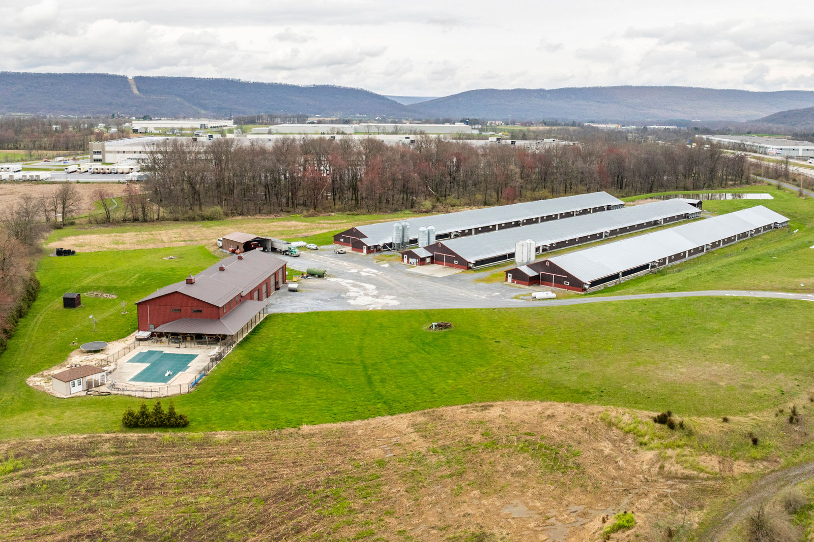 64 Cavalry Road, Jonestown by Kline, Kreider & Good Auctioneers