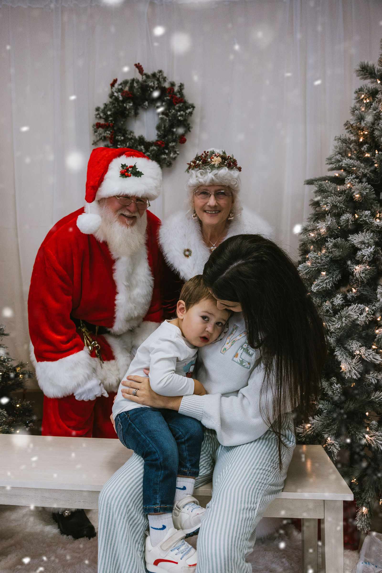 Sonya Crawford Santa by Stephanie McBee Photography