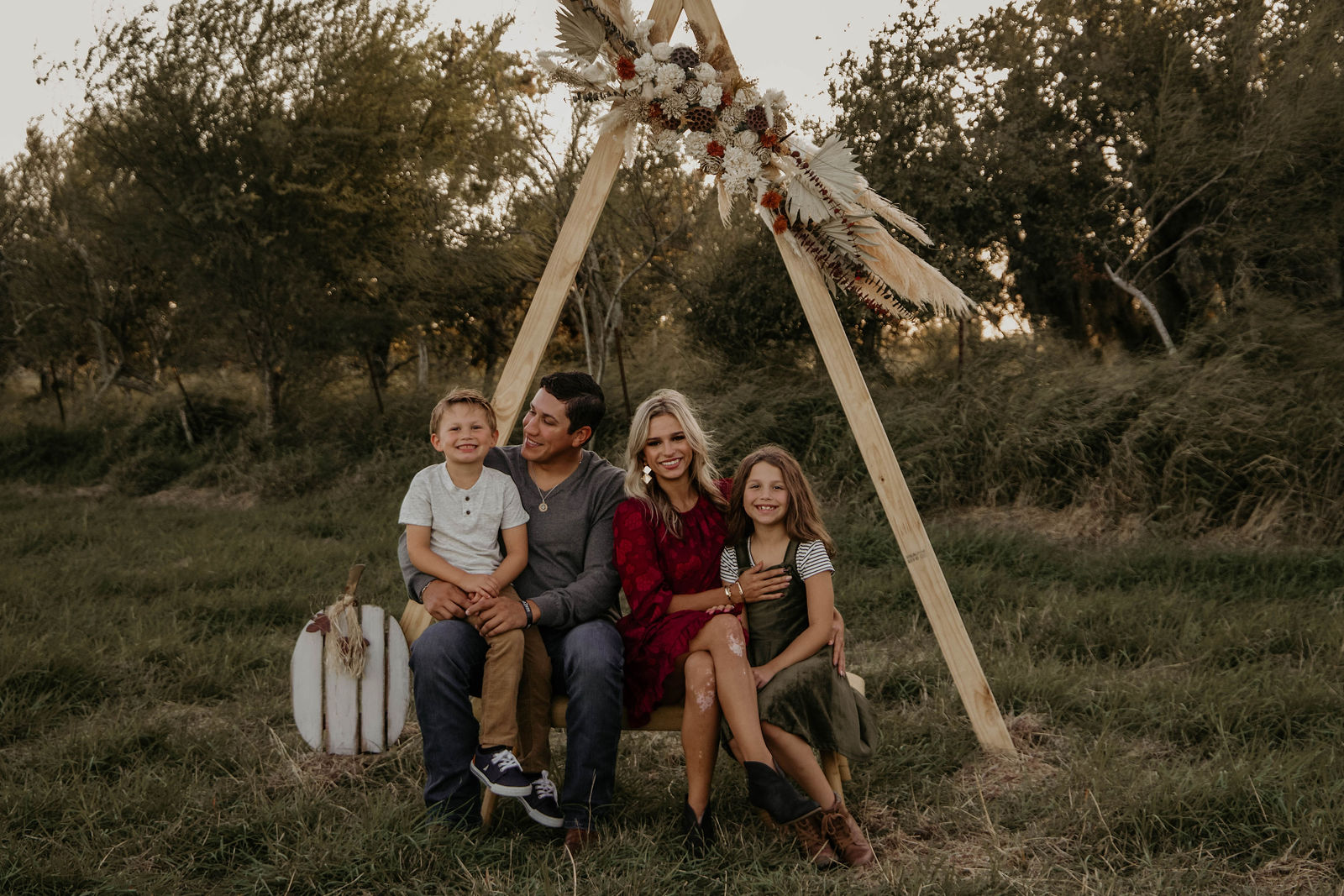 Fall mini- Hannah + Carson by Thru My Lyns