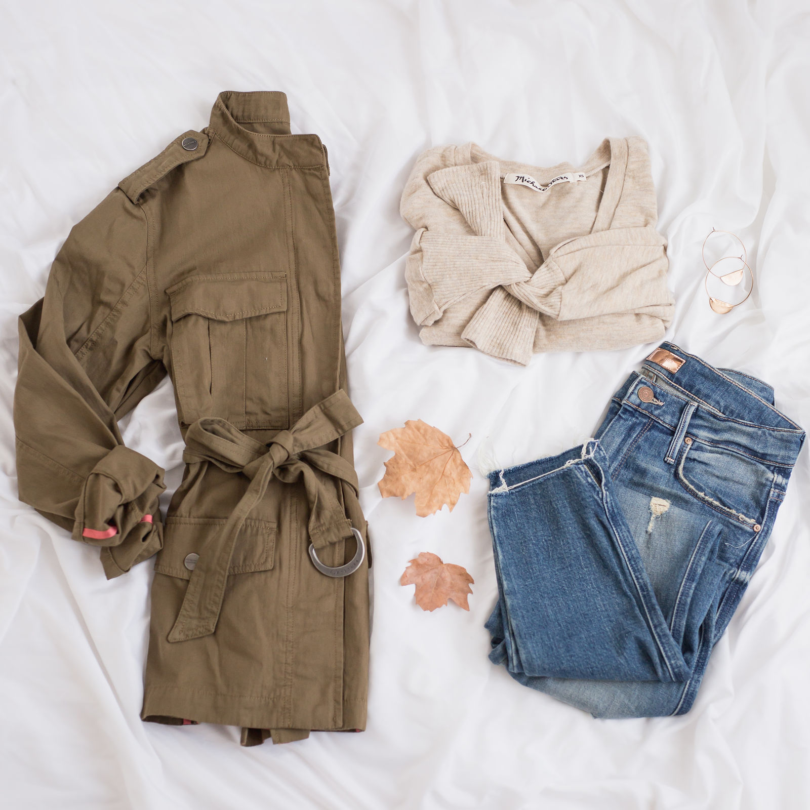 Flatlay Styling & Photography | Pink Arrows by Andrea Grech Design