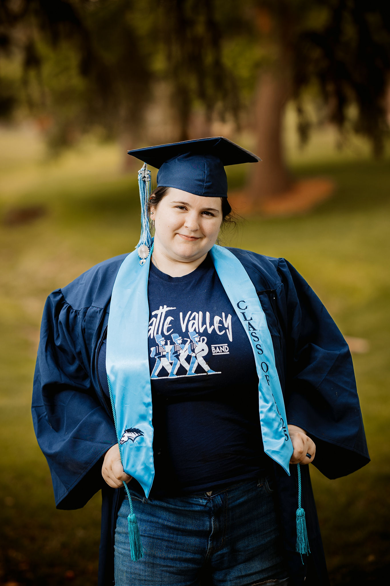 Alexis cap and gown by Illuminating Images