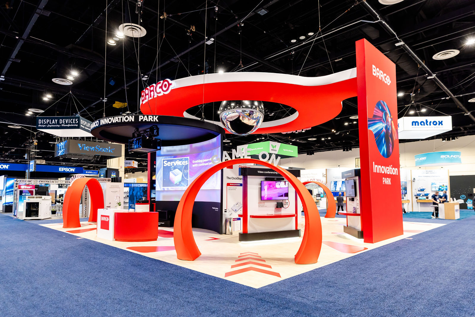 Barco Booth | Orange county convention center by Lotus Eyes Photography