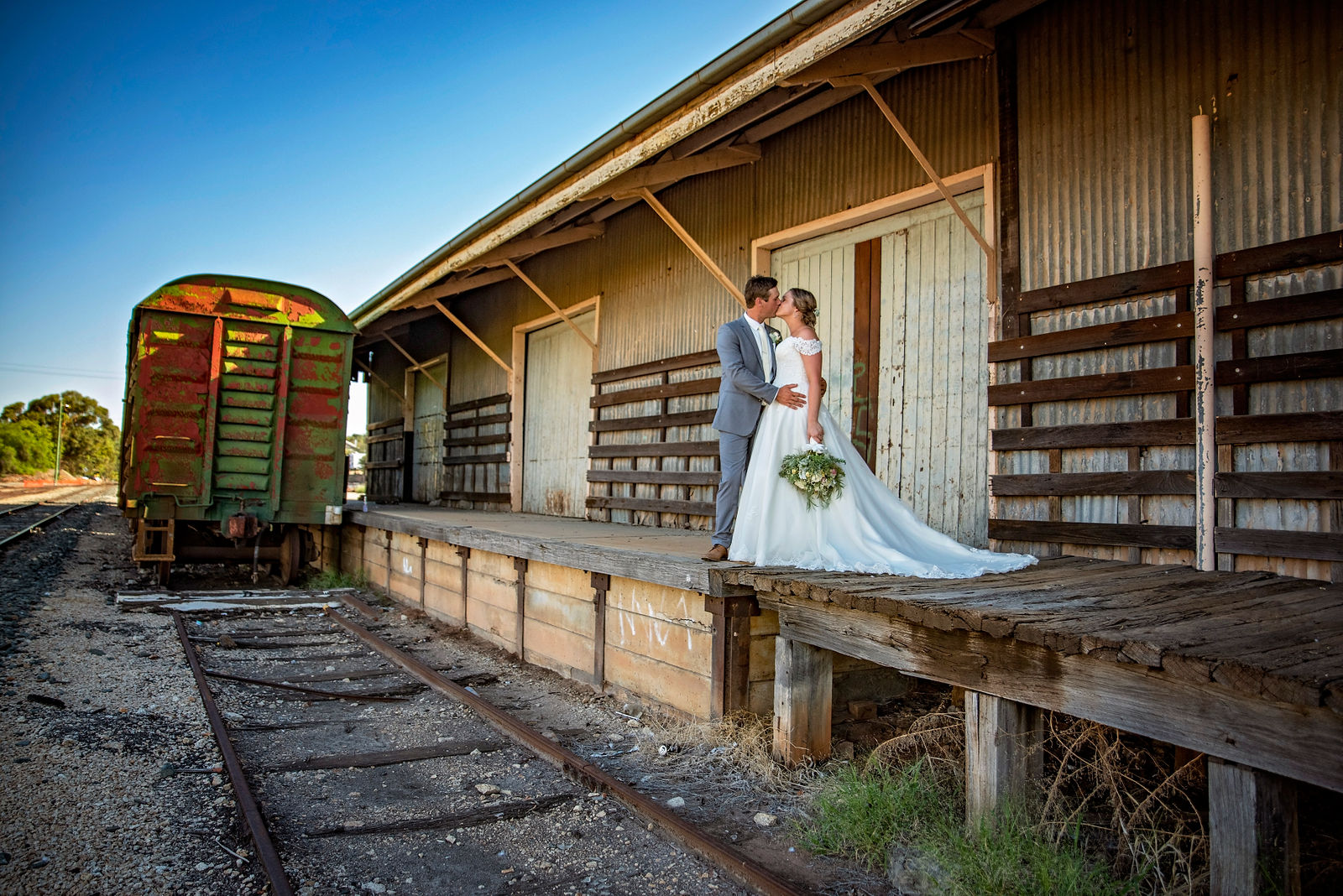 HAYLEY & ASH - SWAN HILL by Cristie Lincoln Photography