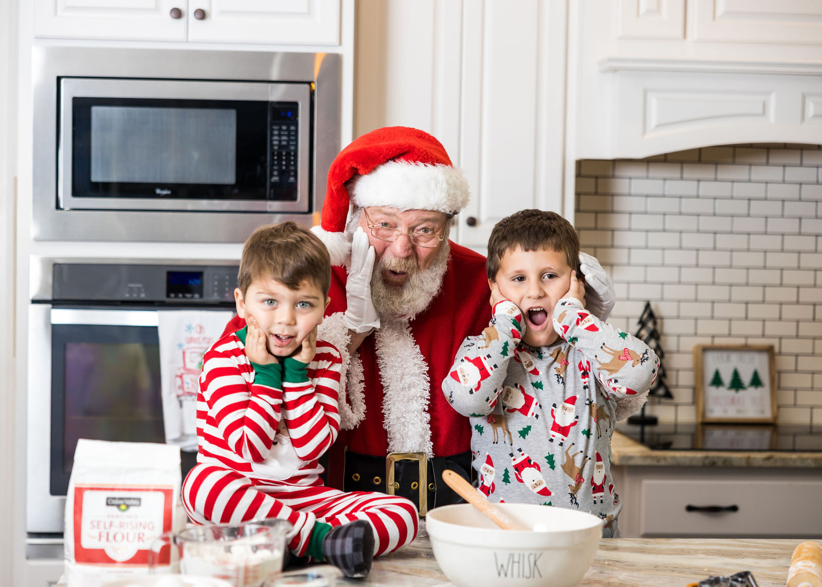 {Brooks} : Cooking with Santa by Kim Stewart Photography
