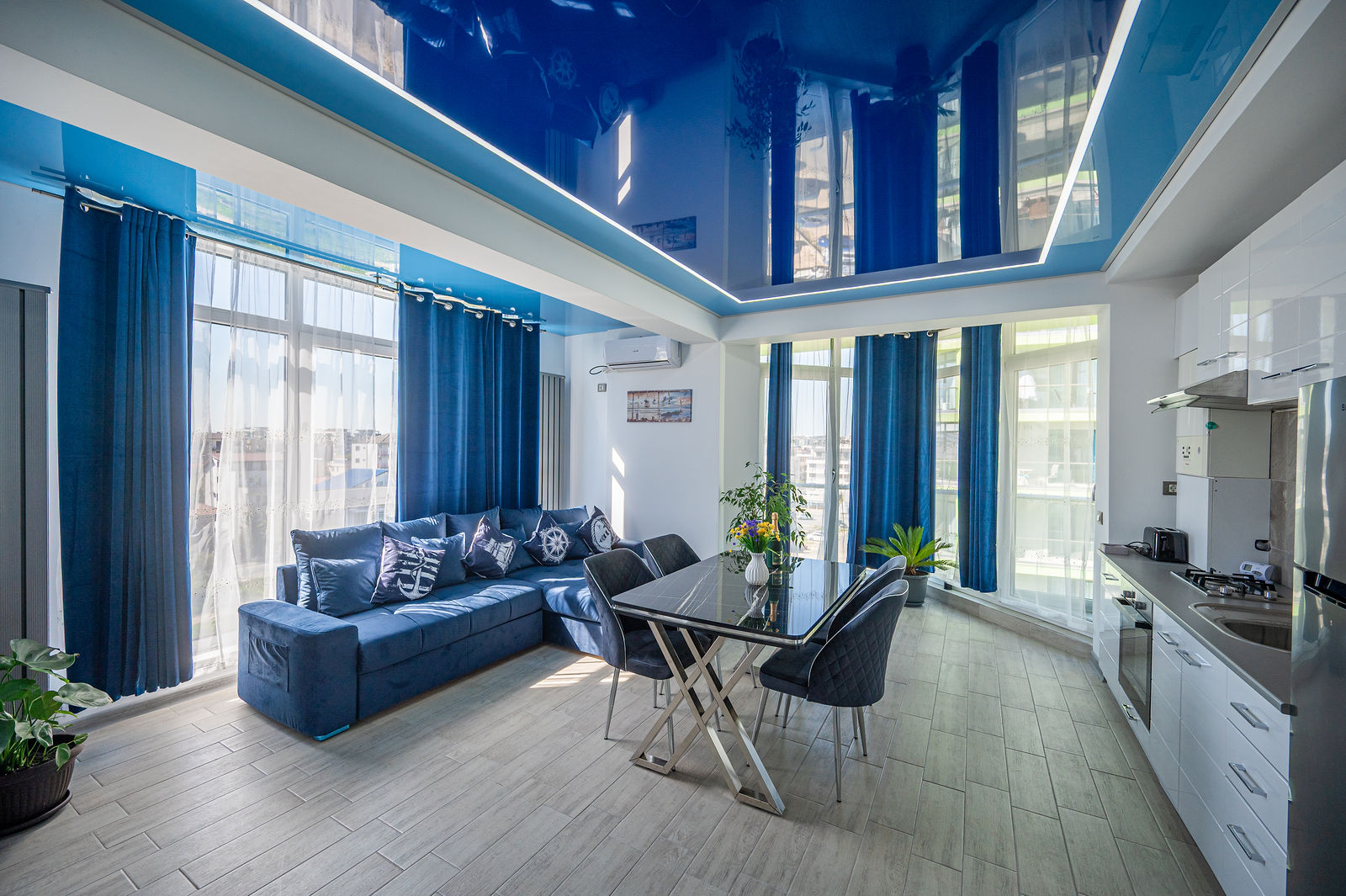 Alezzi K Ap 104 by Dual Photo