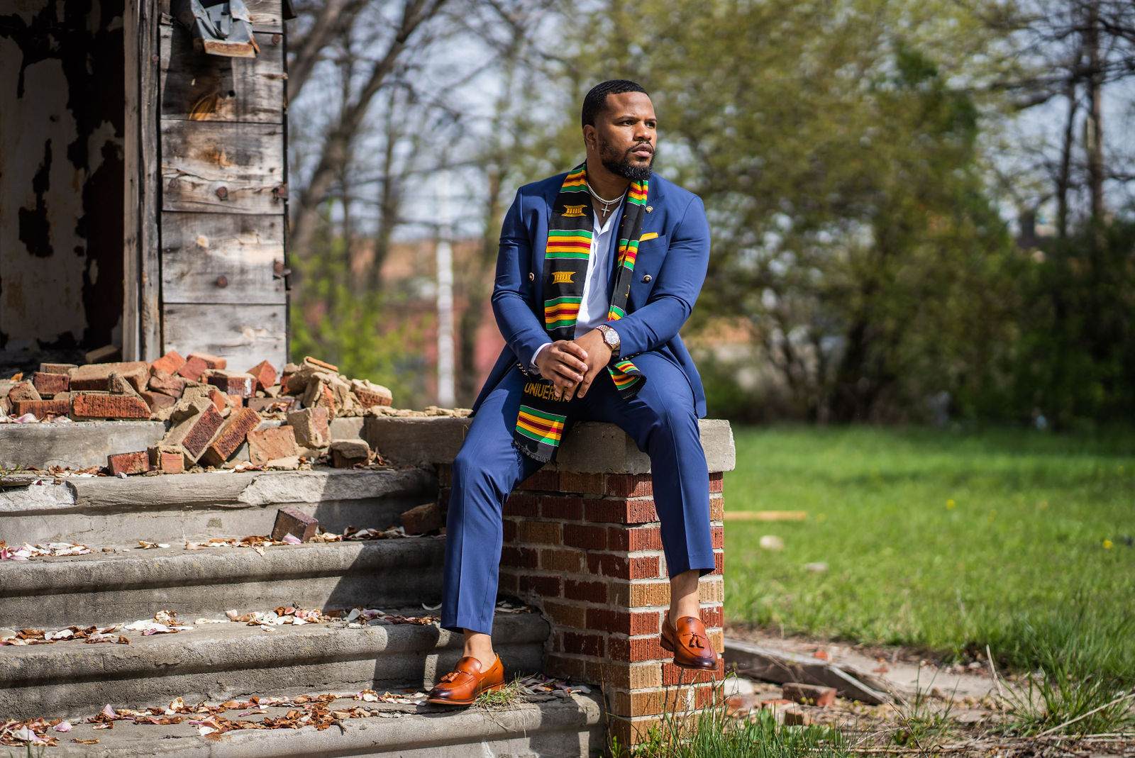 Christian Bond Graduation Photos by V.W. Photography