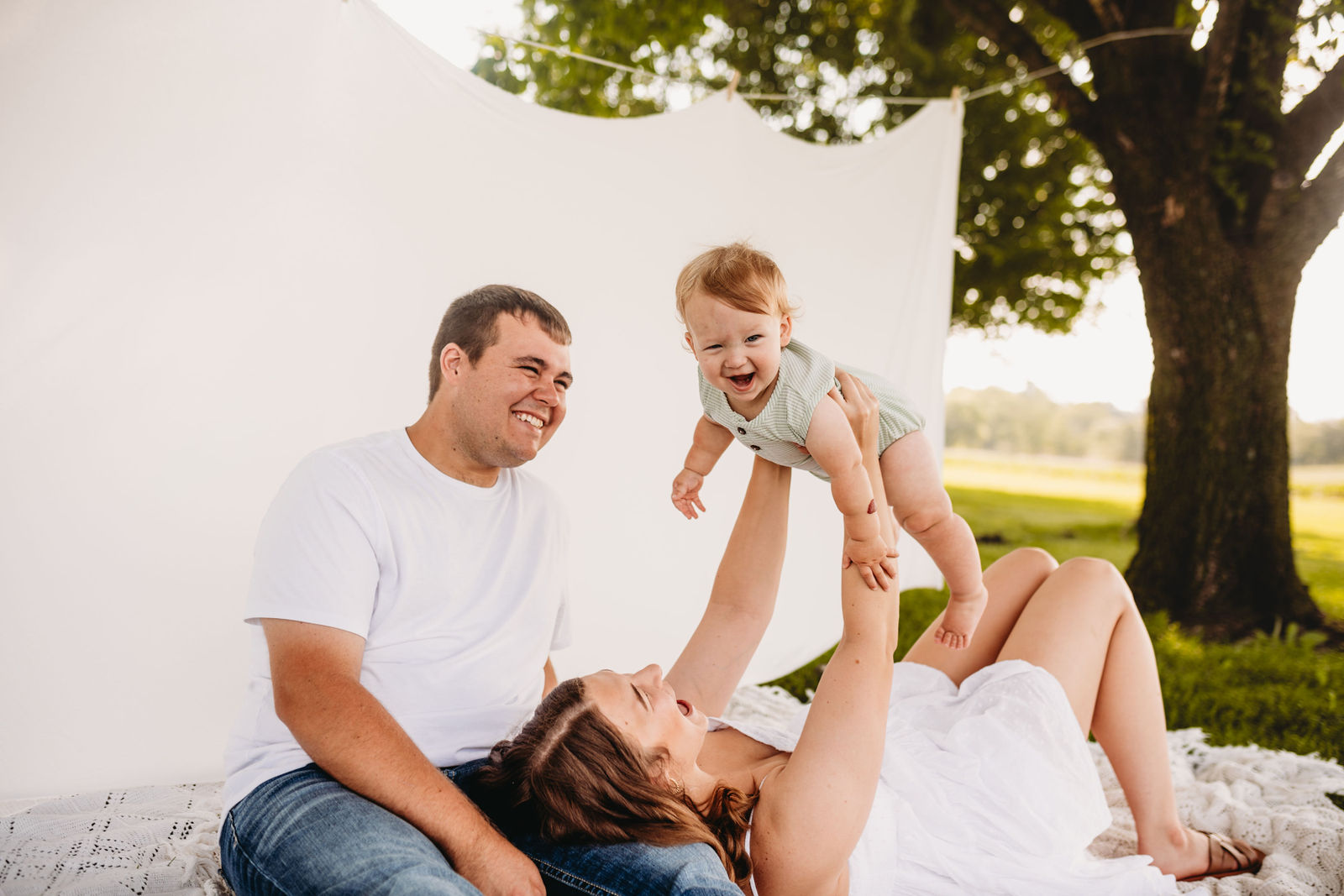 Ashley Bain Cake Smash by B. Wise Photography