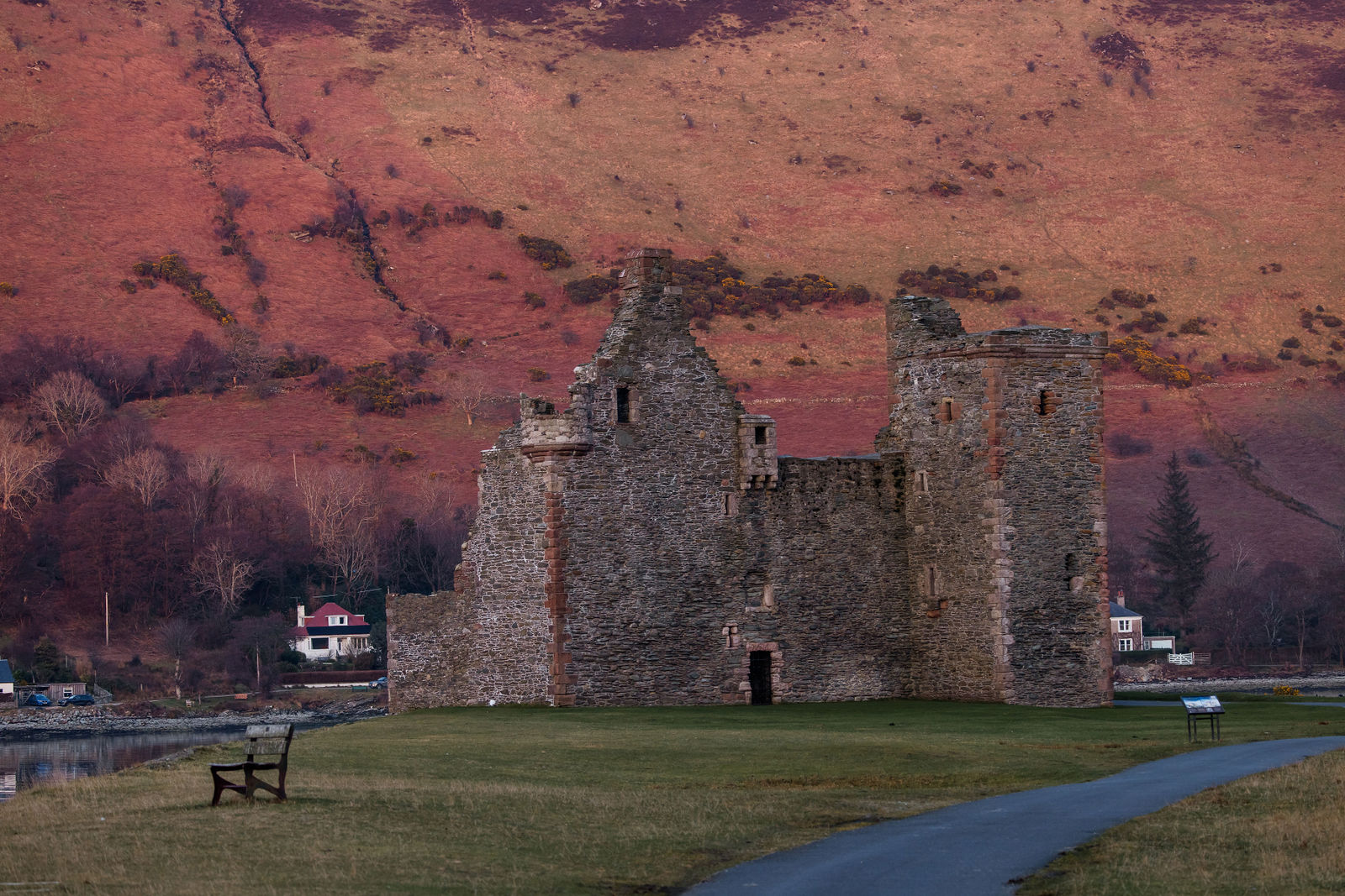 Lochranza Centre 2025 by eve dunlop Photography