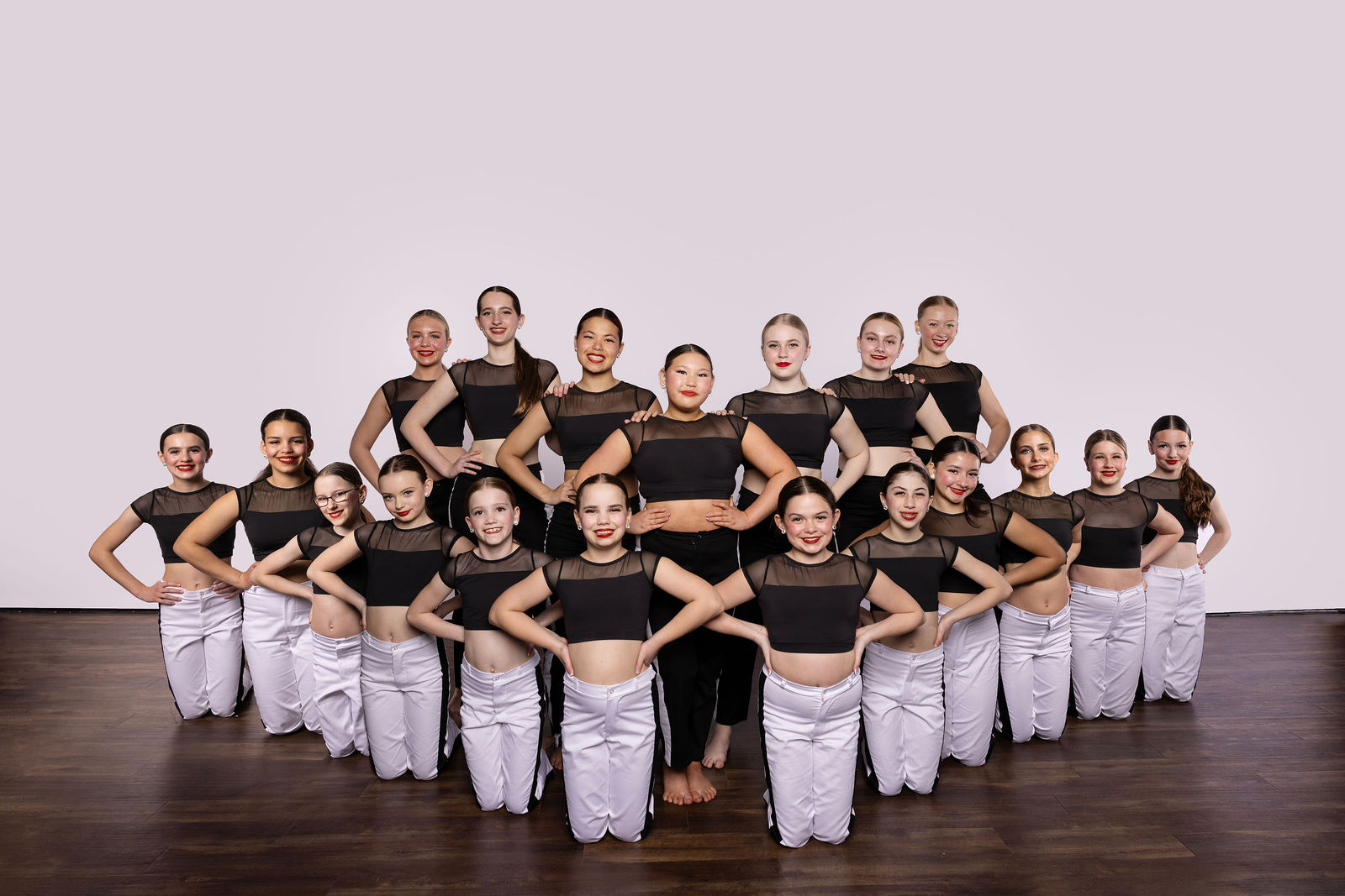 Mandee gallery by The Silver Blossom