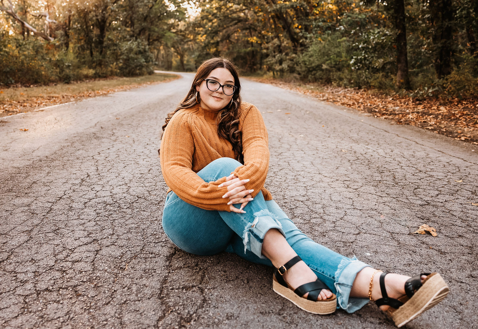 Addison Goodwin-2024 Senior by Kristy Hughes Photography