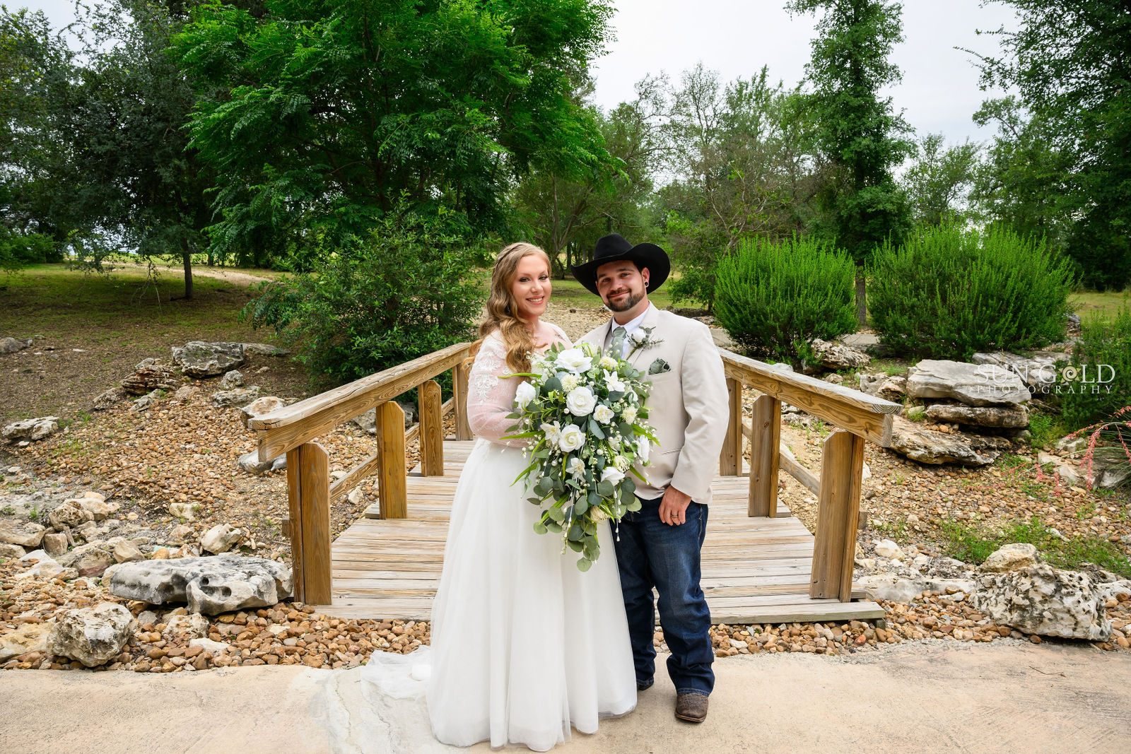 Courtney & Ryan by Sun Gold Photography