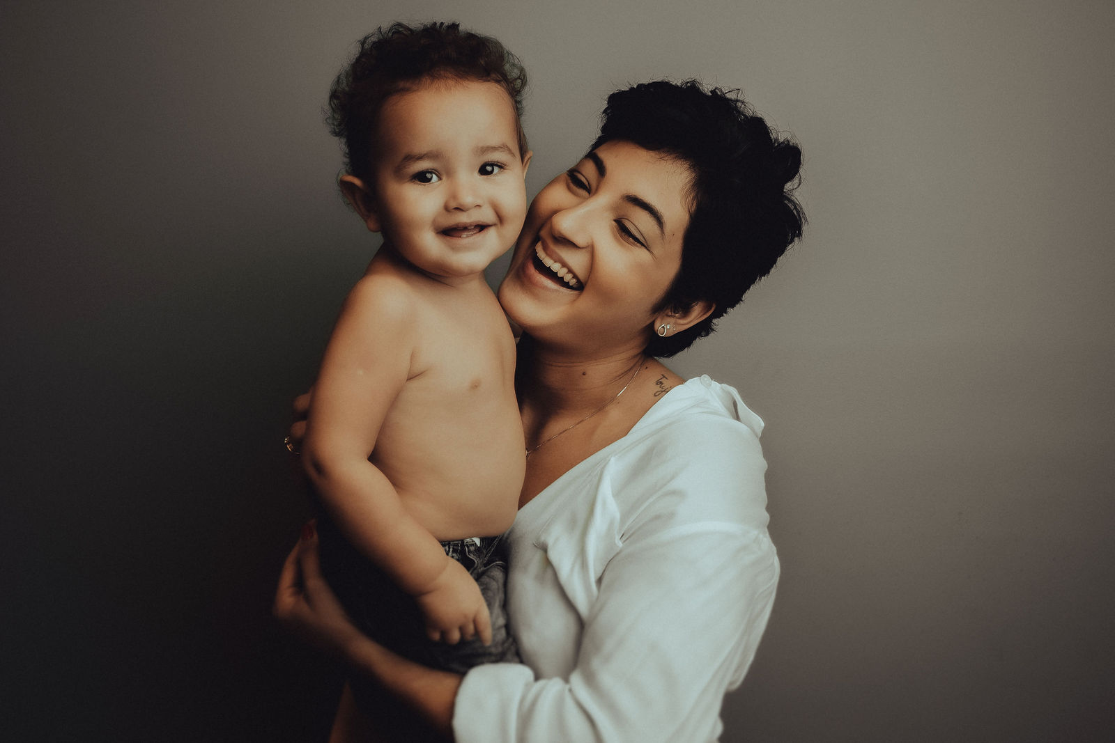 Ariane e Leon Filho, de // 311 Studio