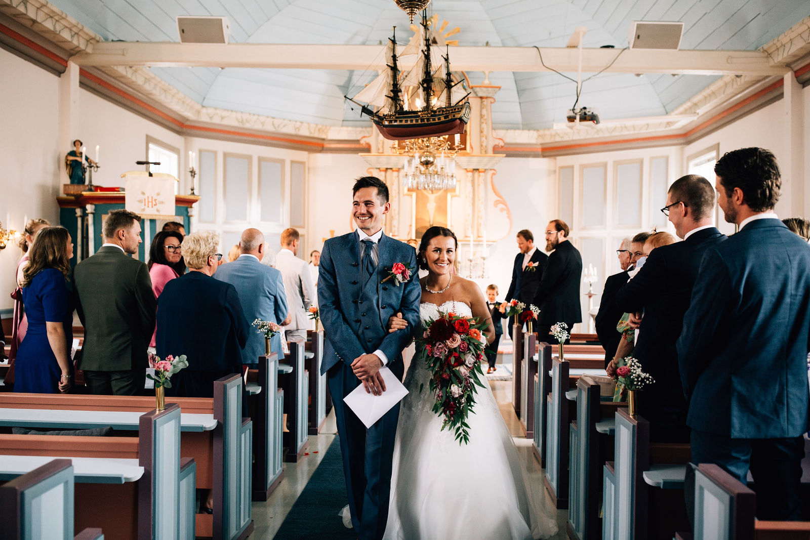 Frida & Sander by AVVA PHOTOGRAPHY