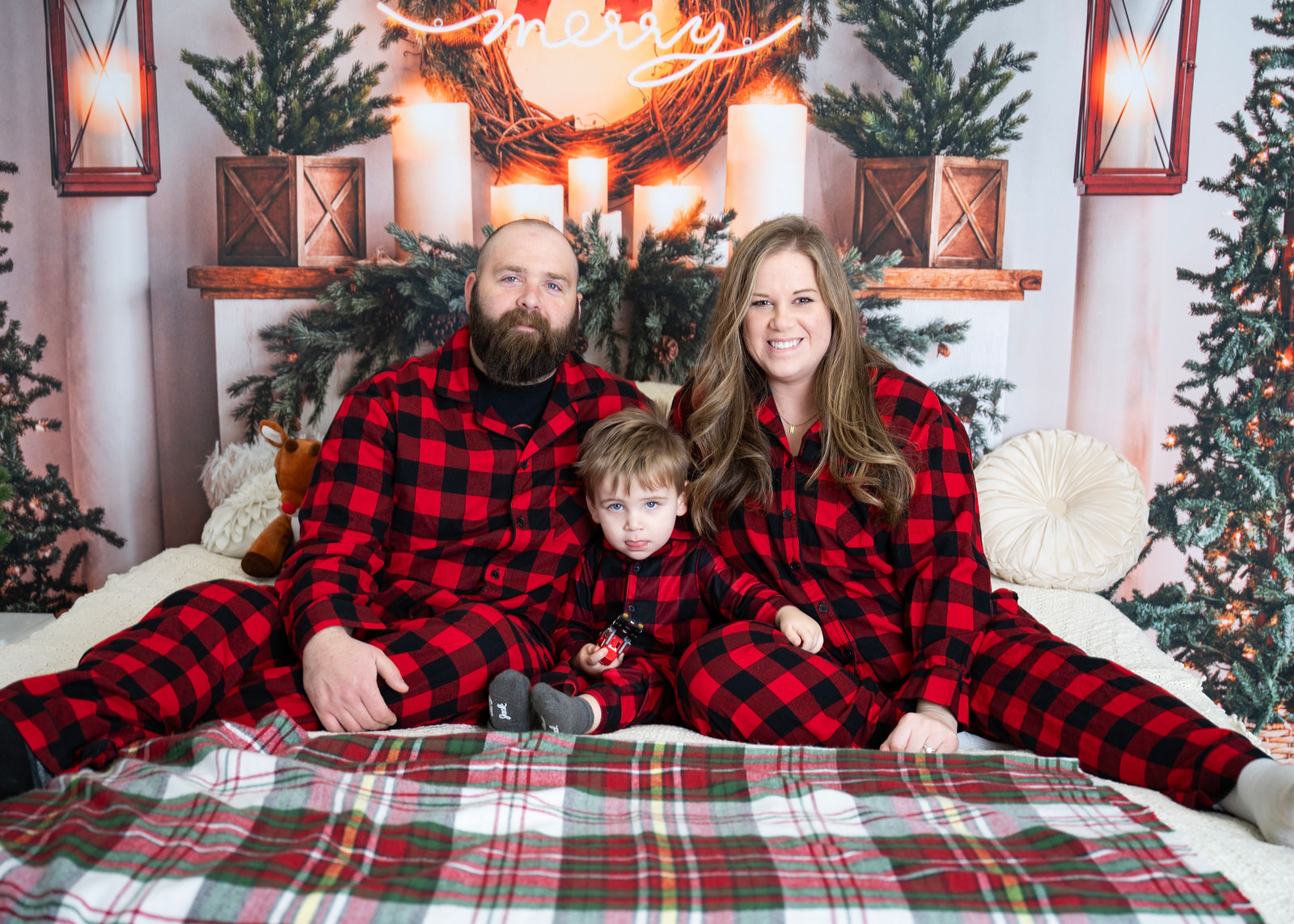 Christmas2024-Alice W by Dream Capture Photography by Krista Ungerecht