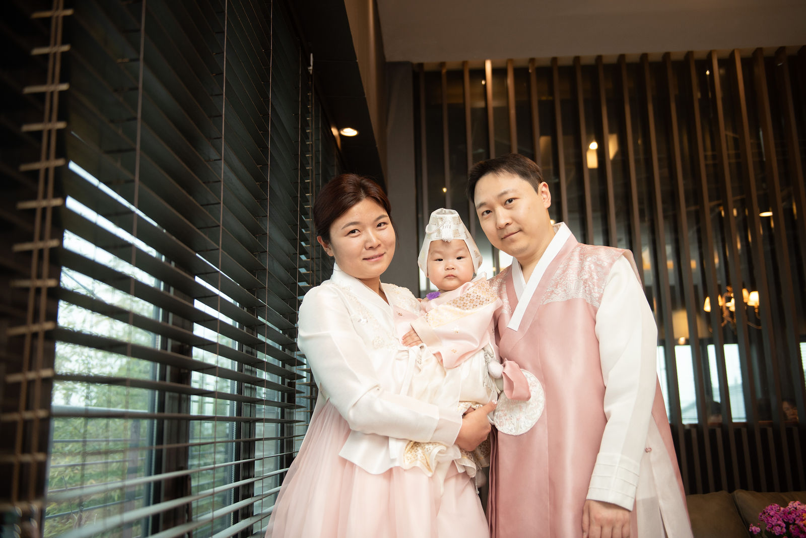 전이솔 by Mango Studio