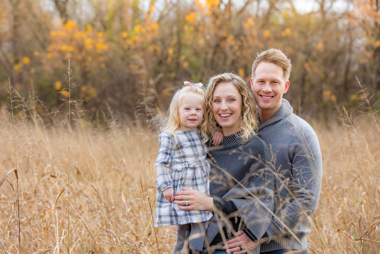 Burkhardt Family Portraits by Abrahanny Photography