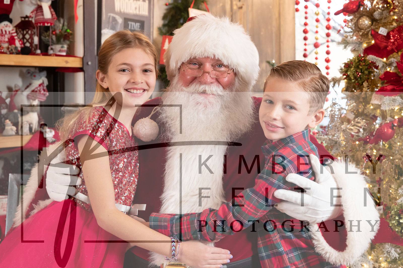 Berger Family Santa Session by Kimberly Felten Photography