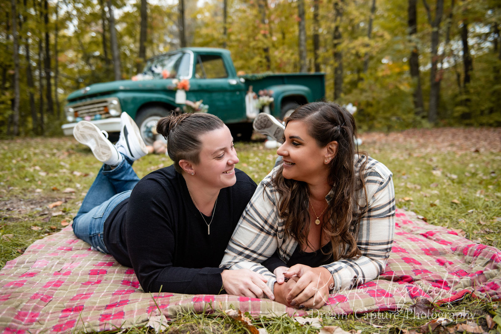 Fall2023-Alicia Moon by Dream Capture Photography by Krista Ungerecht